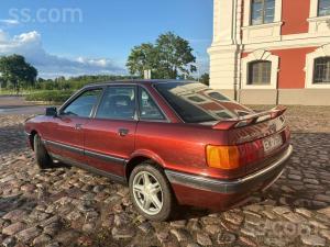 Красный Ауди 90 1990 в Елгава, объемом двигателя 2.30 л и пробегом 345 тыс. км за 3700 €, фото 4 на AUTOMOTO.COM.LV