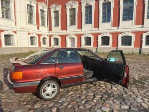 Красный Ауди 90 1990 в Елгава, объемом двигателя 2.30 л и пробегом 345 тыс. км за 3700 €, фото 7 на AUTOMOTO.COM.LV