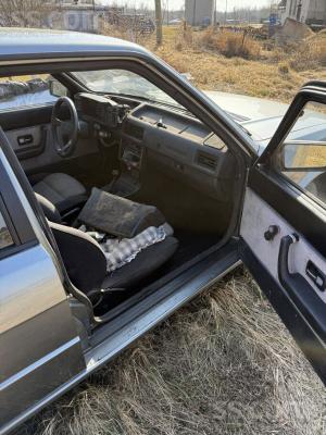Audi 90 1985 in Valmiera, with an engine capacity of 2.20 L and mileage of 255 thousand km for 12499 €, photo 16 on AUTOMOTO.COM.LV