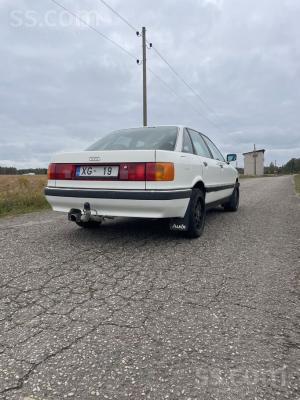 White Audi 90 1990 in Valmiera, with an engine capacity of 2.30 L and mileage of 271 thousand km for 3000 €, photo 3 on AUTOMOTO.COM.LV
