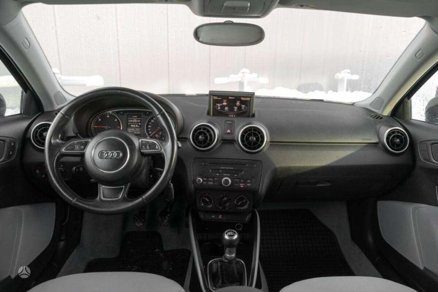 Black Audi A1 2011 in Vilnius, with an engine capacity of 1.60 L and mileage of 291 thousand km for 5150 €, photo 10 on AUTOMOTO.COM.LV