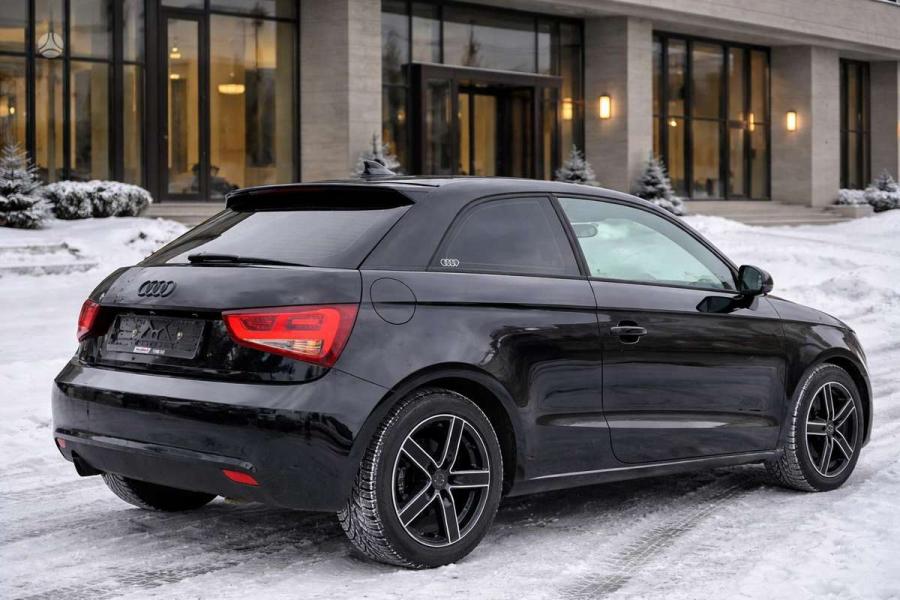 Melns Audi A1 2011 Klaipėda, ar dzinēja tilpumu 1.60 L un nobraukumu 275 tūkst. km par 4770 €, foto 3 vietnē AUTOMOTO.COM.LV
