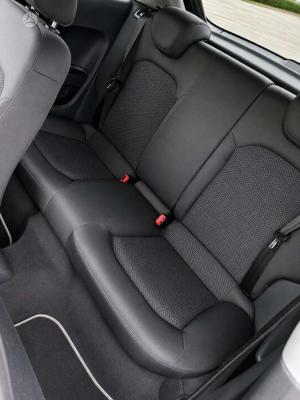 Melns Audi A1 2011 Klaipėda, ar dzinēja tilpumu 1.60 L un nobraukumu 275 tūkst. km par 4350 €, foto 8 vietnē AUTOMOTO.COM.LV