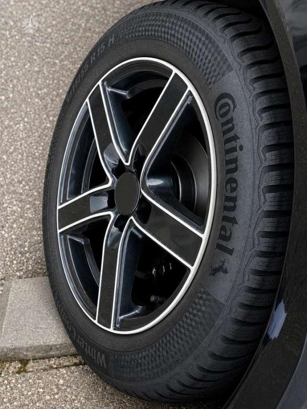 Melns Audi A1 2011 Klaipėda, ar dzinēja tilpumu 1.60 L un nobraukumu 275 tūkst. km par 4350 €, foto 9 vietnē AUTOMOTO.COM.LV