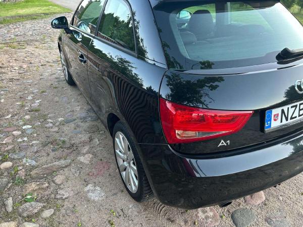 Melns Audi A1 2012 Viļņa, ar dzinēja tilpumu 1.60 L un nobraukumu 223 tūkst. km par 5650 €, foto 4 vietnē AUTOMOTO.COM.LV