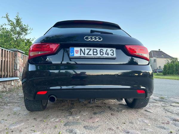 Melns Audi A1 2012 Viļņa, ar dzinēja tilpumu 1.60 L un nobraukumu 223 tūkst. km par 5650 €, foto 10 vietnē AUTOMOTO.COM.LV