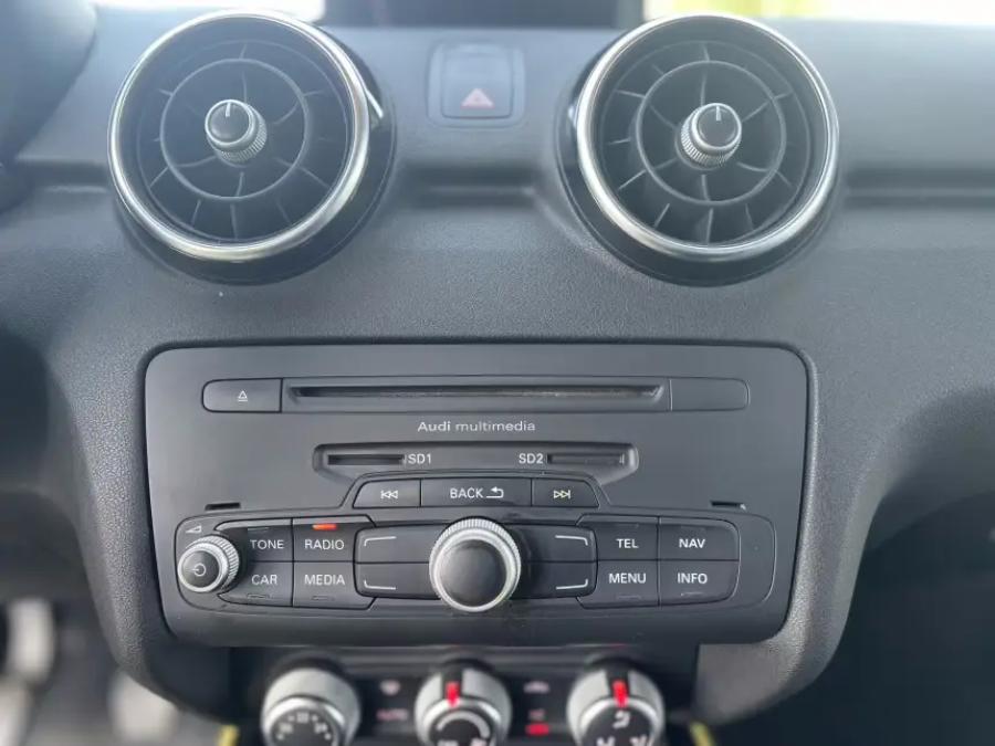 Black Audi A1 2012 in Jekabpils, with an engine capacity of 2.00 L and mileage of 225 thousand km for 6550 €, photo 22 on AUTOMOTO.COM.LV