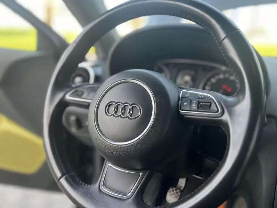 Black Audi A1 2012 in Jekabpils, with an engine capacity of 2.00 L and mileage of 225 thousand km for 6550 €, photo 24 on AUTOMOTO.COM.LV