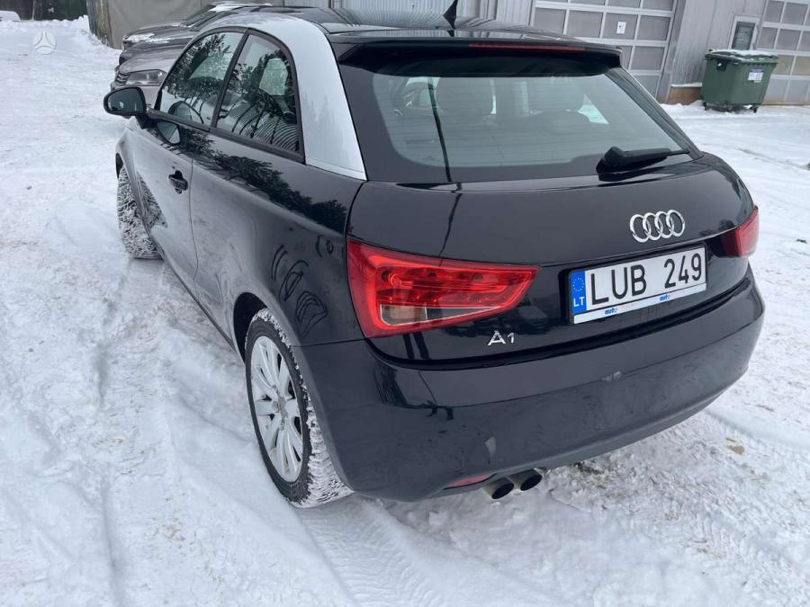 Melns Audi A1 2010 Viļņa, ar dzinēja tilpumu 1.39 L un nobraukumu 214 tūkst. km par 3850 €, foto 5 vietnē AUTOMOTO.COM.LV