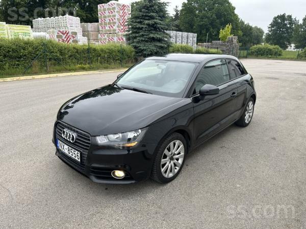 Black Audi A1 2010 in Jelgava, with an engine capacity of 1.60 L and mileage of 228 thousand km for 5500 €, photo 7 on AUTOMOTO.COM.LV