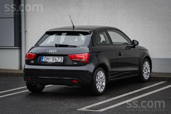 Black Audi A1 2010 in Riga, with an engine capacity of 1.60 L and mileage of 289 thousand km for 4750 €, photo 4 on AUTOMOTO.COM.LV