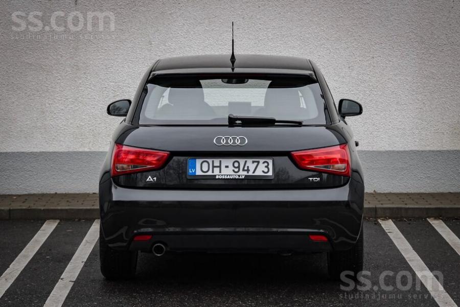 Black Audi A1 2010 in Riga, with an engine capacity of 1.60 L and mileage of 289 thousand km for 4750 €, photo 6 on AUTOMOTO.COM.LV