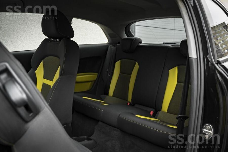 Black Audi A1 2010 in Riga, with an engine capacity of 1.60 L and mileage of 289 thousand km for 4750 €, photo 12 on AUTOMOTO.COM.LV