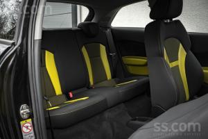 Black Audi A1 2010 in Riga, with an engine capacity of 1.60 L and mileage of 289 thousand km for 4750 €, photo 13 on AUTOMOTO.COM.LV