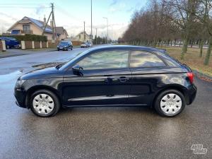 Black Audi A1 2011 in Vilkaviskis, with an engine capacity of 1.60 L and mileage of 296 thousand km for 4650 €, photo 5 on AUTOMOTO.COM.LV