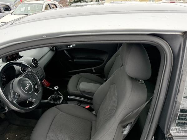 Black Audi A1 2011 in Utena, with an engine capacity of 1.60 L and mileage of 187 thousand km for 5400 €, photo 8 on AUTOMOTO.COM.LV