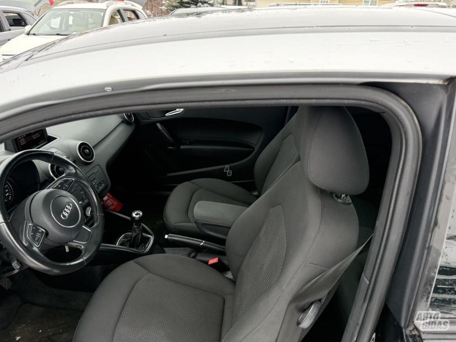 Melns Audi A1 2011 Utena, ar dzinēja tilpumu 1.60 L un nobraukumu 187 tūkst. km par 5400 €, foto 8 vietnē AUTOMOTO.COM.LV