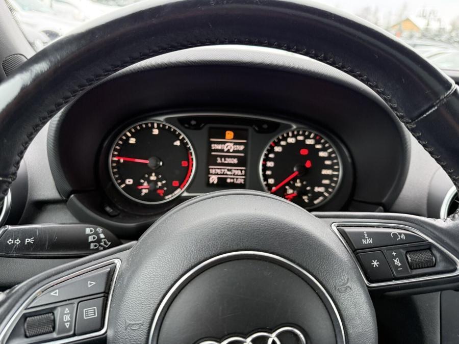 Melns Audi A1 2011 Utena, ar dzinēja tilpumu 1.60 L un nobraukumu 187 tūkst. km par 5400 €, foto 11 vietnē AUTOMOTO.COM.LV