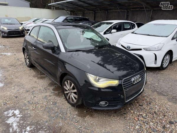Black Audi A1 2011 in Vilnius, with an engine capacity of 1.60 L and mileage of 320 thousand km for 1900 €, photo 3 on AUTOMOTO.COM.LV