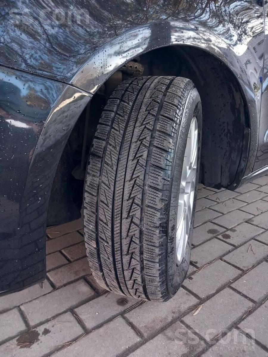 Melns Audi A1 2011 Jelgava, ar dzinēja tilpumu 1.60 L un nobraukumu 260 tūkst. km par 3650 €, foto 8 vietnē AUTOMOTO.COM.LV