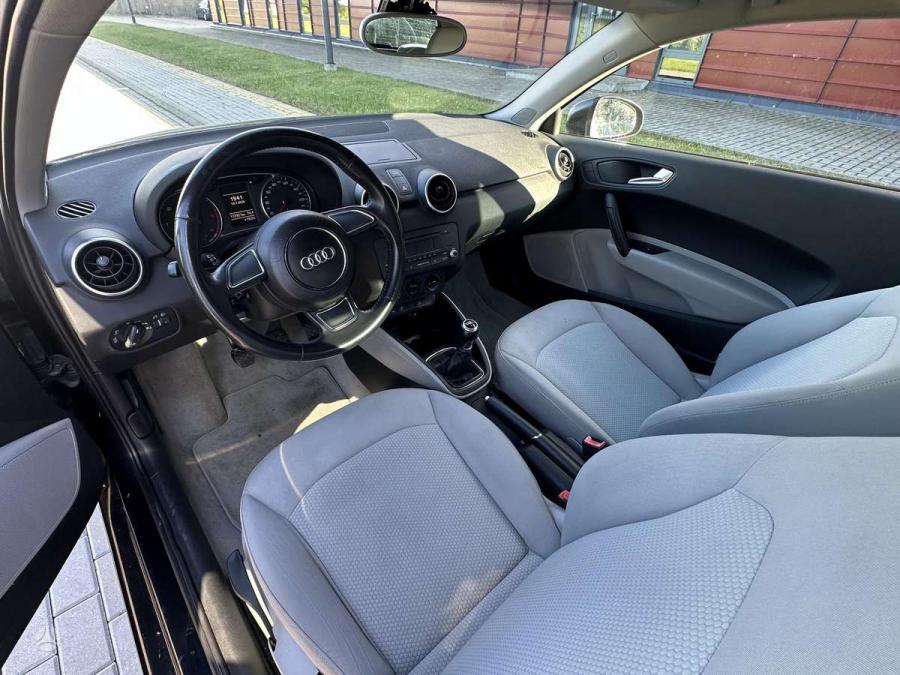 Black Audi A1 2011 in Vilkaviskis, with an engine capacity of 1.60 L and mileage of 133 thousand km for 3500 €, photo 14 on AUTOMOTO.COM.LV