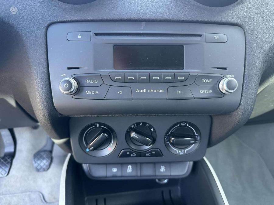 Black Audi A1 2011 in Vilkaviskis, with an engine capacity of 1.60 L and mileage of 133 thousand km for 3500 €, photo 21 on AUTOMOTO.COM.LV