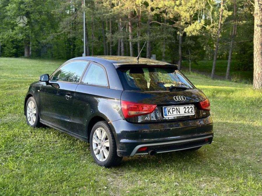 Black Audi A1 2011 in Svencionys, with an engine capacity of 1.60 L and mileage of 279 thousand km for 4500 €, photo 8 on AUTOMOTO.COM.LV