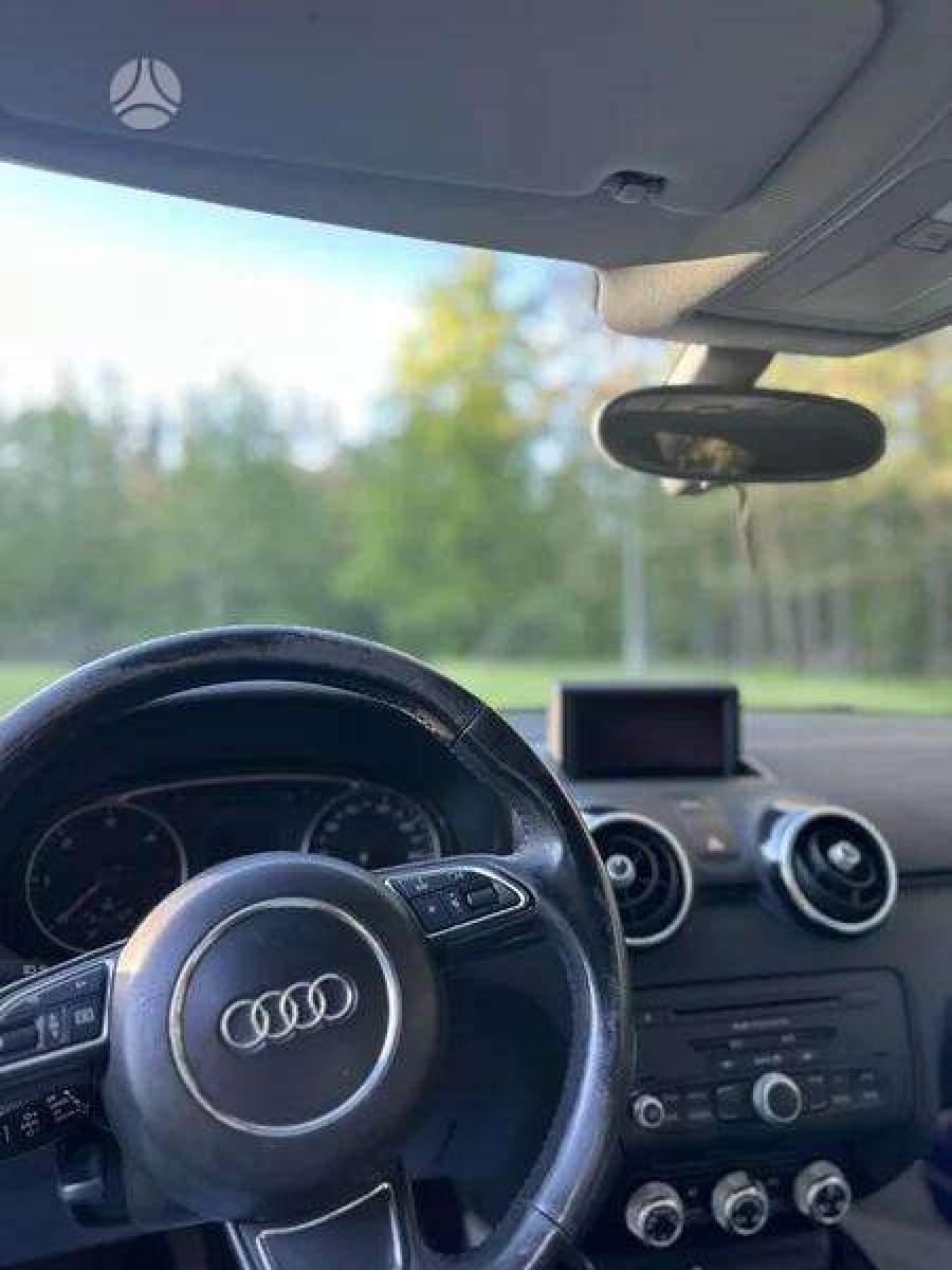 Black Audi A1 2011 in Svencionys, with an engine capacity of 1.60 L and mileage of 279 thousand km for 4500 €, photo 12 on AUTOMOTO.COM.LV