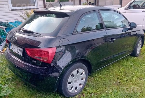 Black Audi A1 2011 in Riga, with an engine capacity of 1.20 L and mileage of 348 thousand km for 3535 €, photo 4 on AUTOMOTO.COM.LV