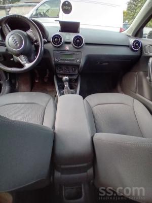 Black Audi A1 2011 in Riga, with an engine capacity of 1.20 L and mileage of 345 thousand km for 2992 €, photo 16 on AUTOMOTO.COM.LV