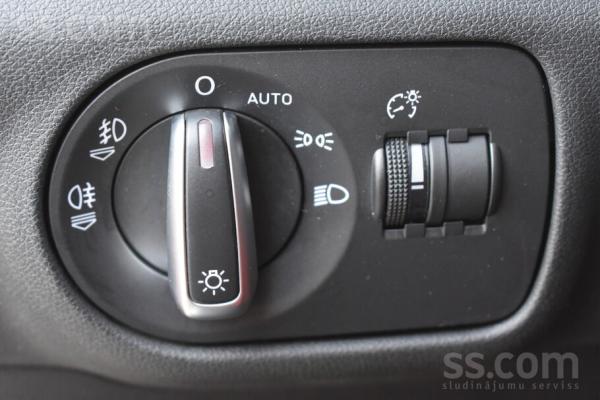 Ауди А1 2011 в Талси на AUTOMOTO.COM.LV Черный Ауди А1 2011 в Талси, объемом двигателя 1.40 л и пробегом 174 тыс. км за 5800 €, фото 11 на AUTOMOTO.COM.LV