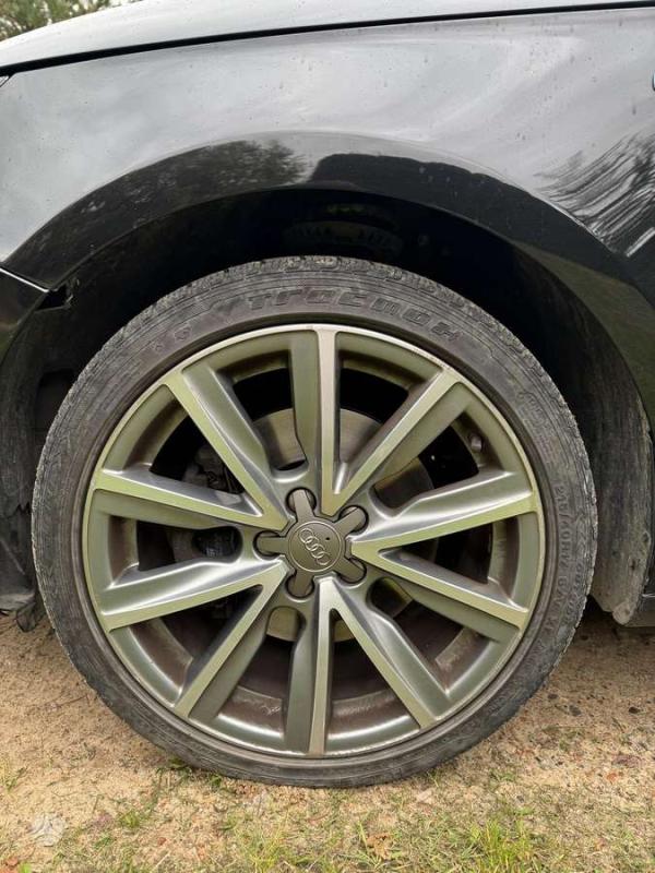 Melns Audi A1 2011 Viļņa, ar dzinēja tilpumu 1.60 L un nobraukumu 219 tūkst. km par 4750 €, foto 11 vietnē AUTOMOTO.COM.LV