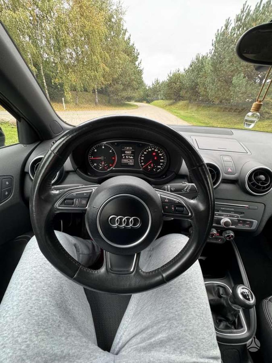 Melns Audi A1 2011 Viļņa, ar dzinēja tilpumu 1.60 L un nobraukumu 219 tūkst. km par 4750 €, foto 14 vietnē AUTOMOTO.COM.LV