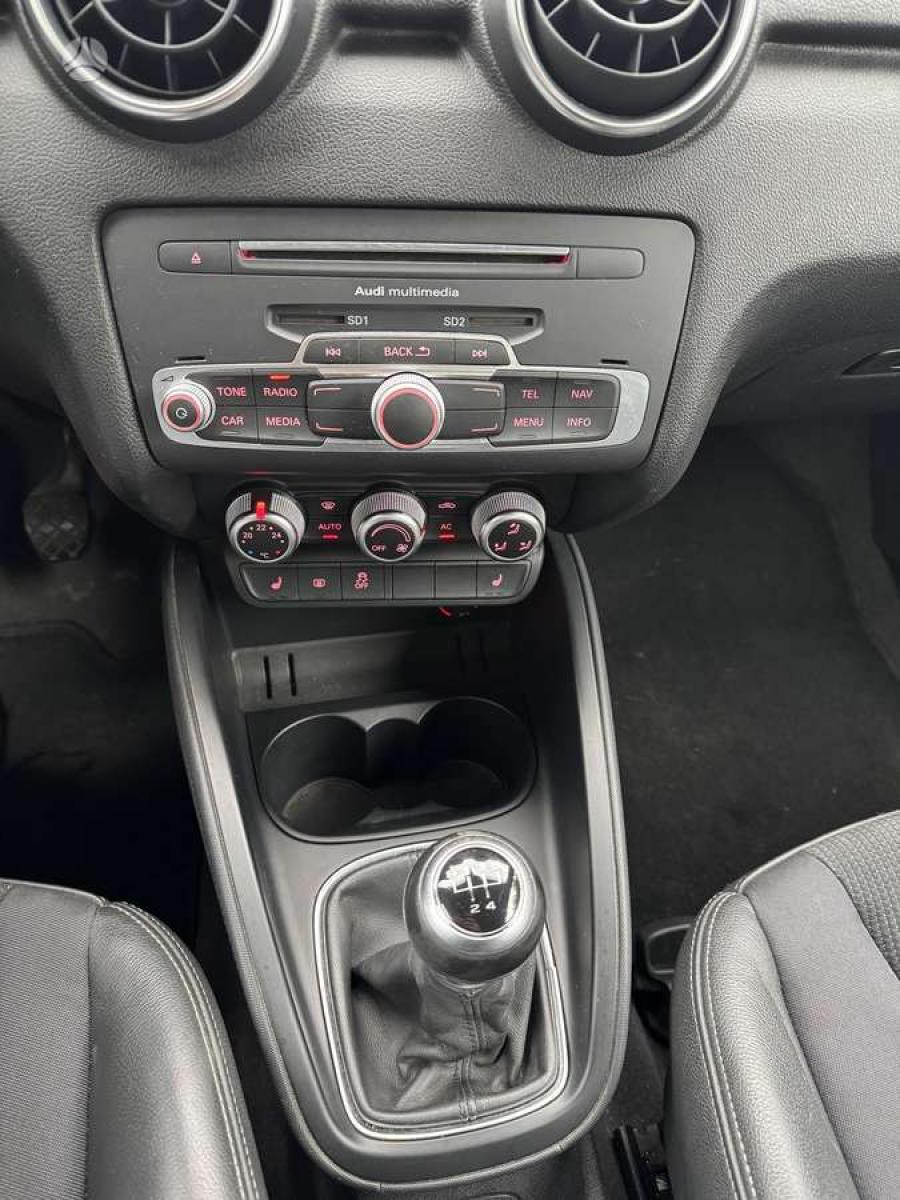Melns Audi A1 2011 Viļņa, ar dzinēja tilpumu 1.60 L un nobraukumu 219 tūkst. km par 4750 €, foto 18 vietnē AUTOMOTO.COM.LV
