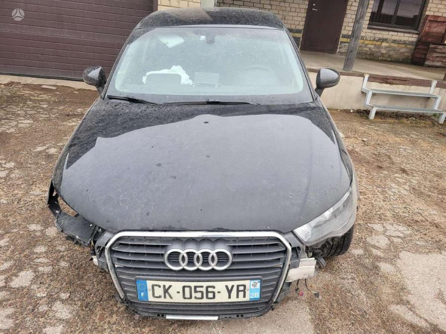 Melns Audi A1 2012 Tauragė, ar dzinēja tilpumu 1.60 L un nobraukumu 150 tūkst. km par 1700 €, foto 3 vietnē AUTOMOTO.COM.LV