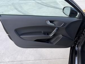 Black Audi A1 2012 in Kaunas, with an engine capacity of 1.60 L and mileage of 170 thousand km for 6090 €, photo 13 on AUTOMOTO.COM.LV