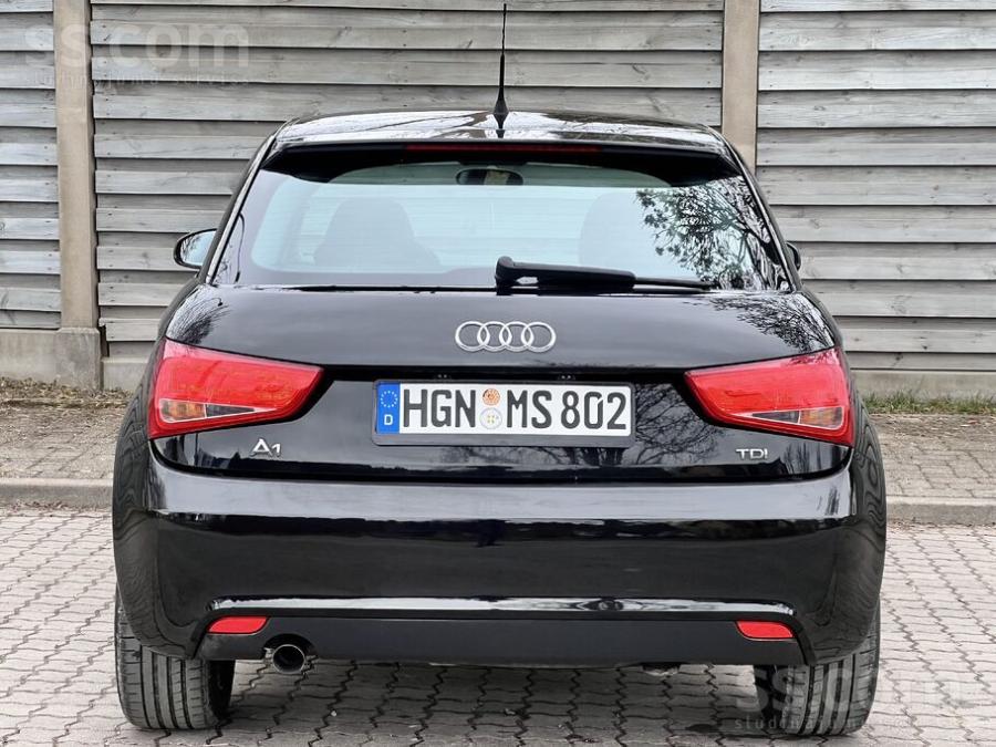 Black Audi A1 2012 in Jelgava, with an engine capacity of 1.60 L and mileage of 126 thousand km for 5399 €, photo 9 on AUTOMOTO.COM.LV