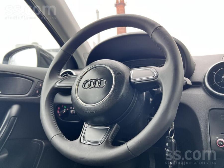 Black Audi A1 2012 in Jelgava, with an engine capacity of 1.60 L and mileage of 126 thousand km for 5399 €, photo 17 on AUTOMOTO.COM.LV