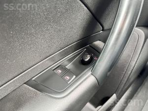 Black Audi A1 2012 in Jelgava, with an engine capacity of 1.60 L and mileage of 126 thousand km for 5399 €, photo 25 on AUTOMOTO.COM.LV