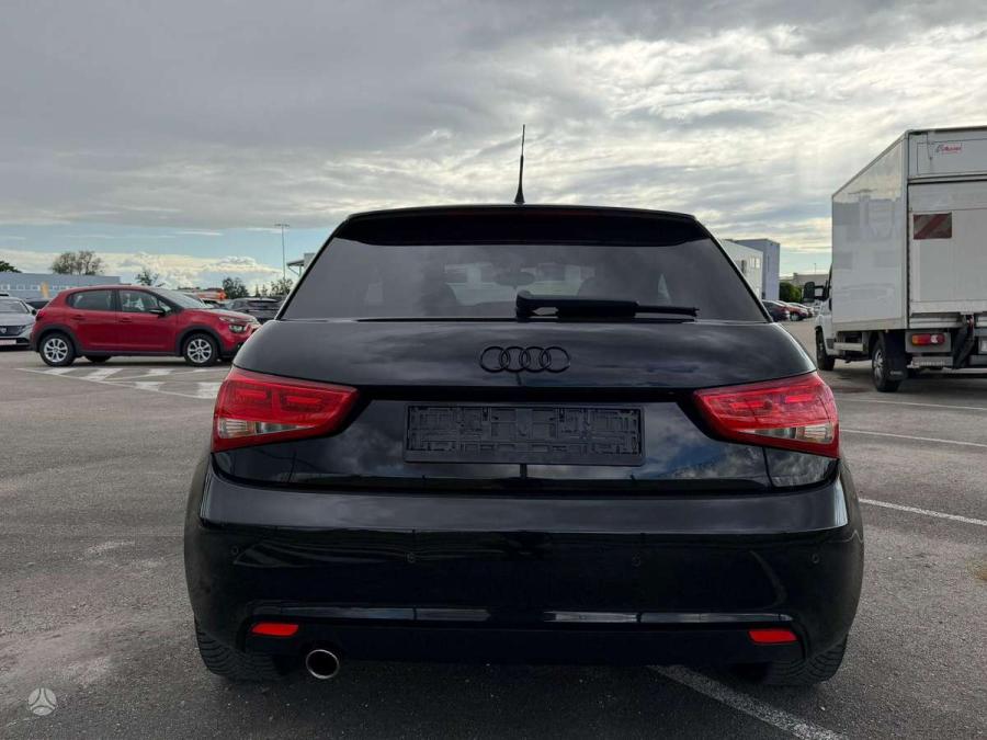Melns Audi A1 2012 Marijampole, ar dzinēja tilpumu 1.60 L un nobraukumu 245 tūkst. km par 6200 €, foto 6 vietnē AUTOMOTO.COM.LV