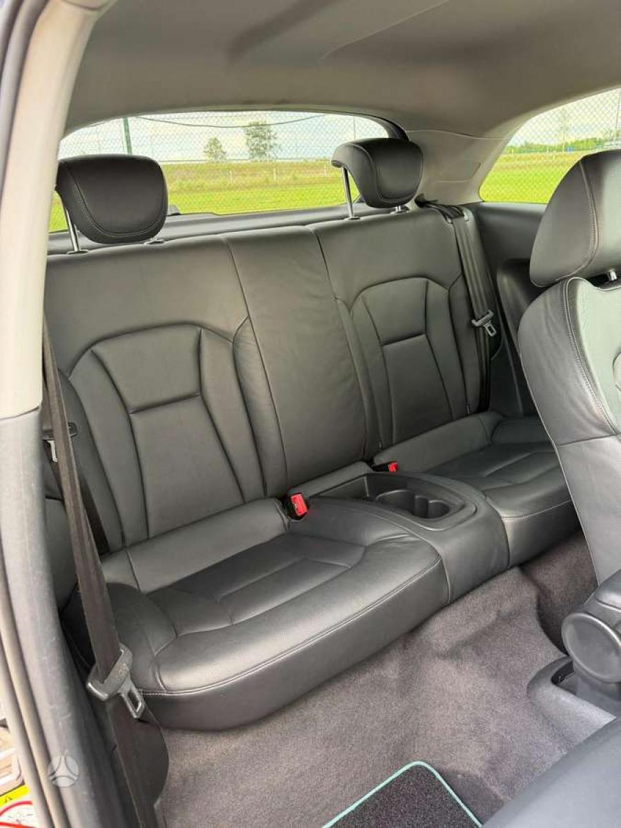 Melns Audi A1 2012 Marijampole, ar dzinēja tilpumu 1.60 L un nobraukumu 245 tūkst. km par 6200 €, foto 14 vietnē AUTOMOTO.COM.LV