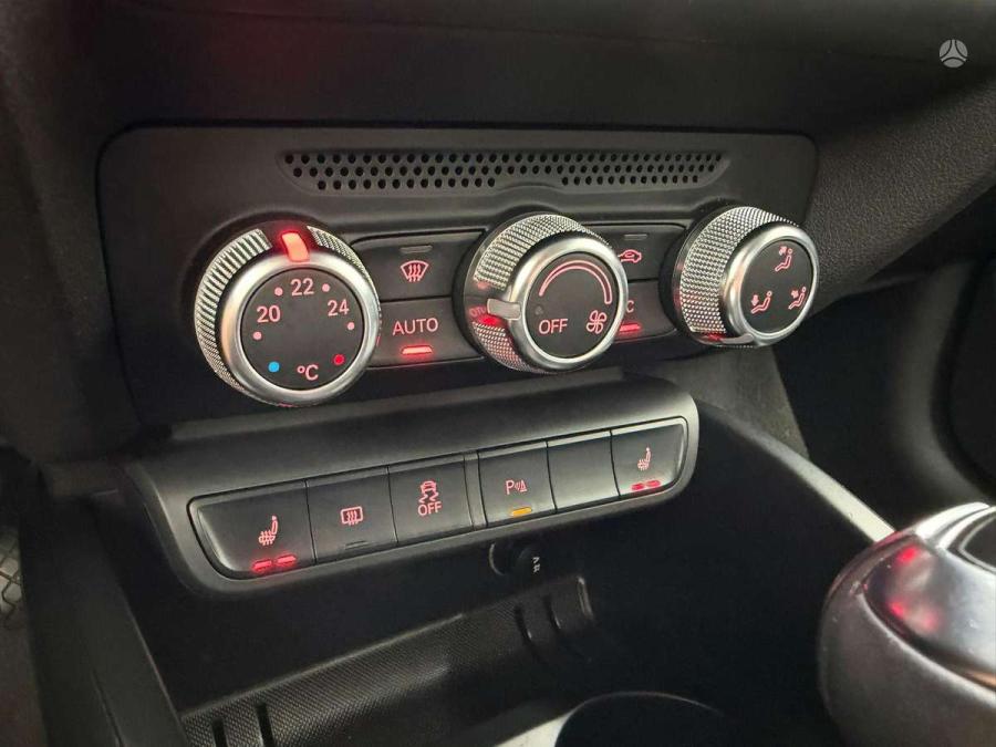 Melns Audi A1 2012 Marijampole, ar dzinēja tilpumu 1.60 L un nobraukumu 245 tūkst. km par 6200 €, foto 21 vietnē AUTOMOTO.COM.LV