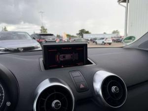 Melns Audi A1 2012 Marijampole, ar dzinēja tilpumu 1.60 L un nobraukumu 245 tūkst. km par 6200 €, foto 25 vietnē AUTOMOTO.COM.LV