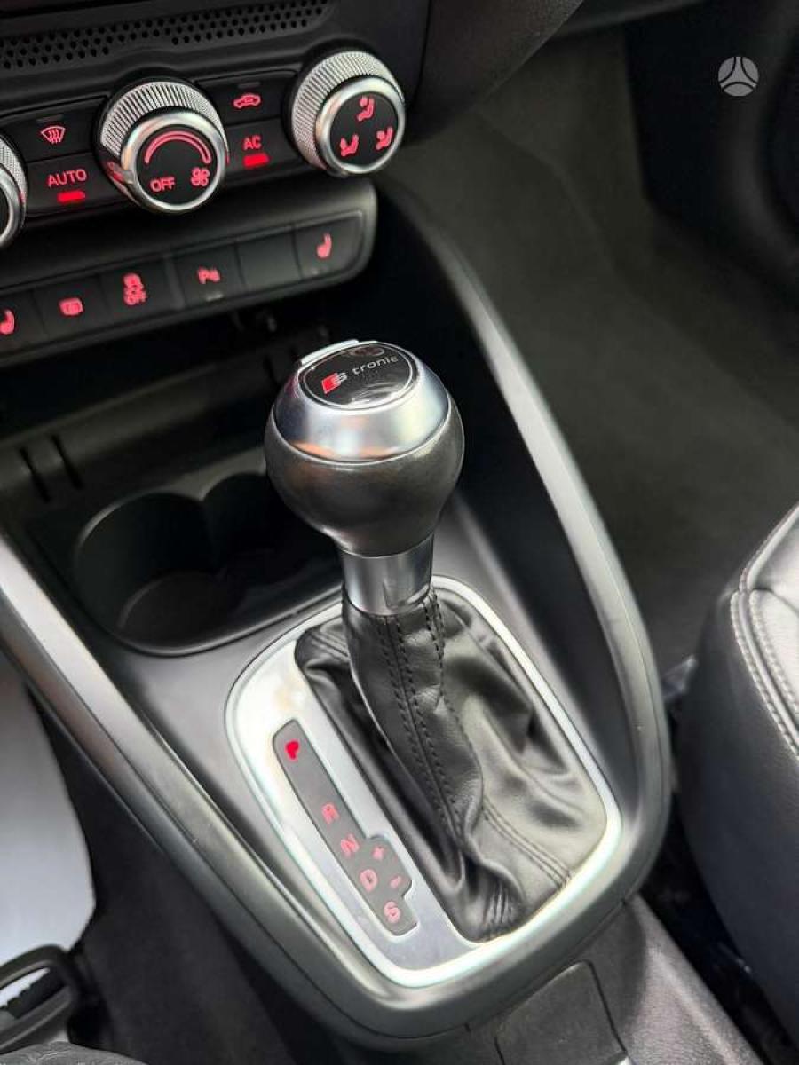 Melns Audi A1 2012 Marijampole, ar dzinēja tilpumu 1.60 L un nobraukumu 245 tūkst. km par 6200 €, foto 26 vietnē AUTOMOTO.COM.LV