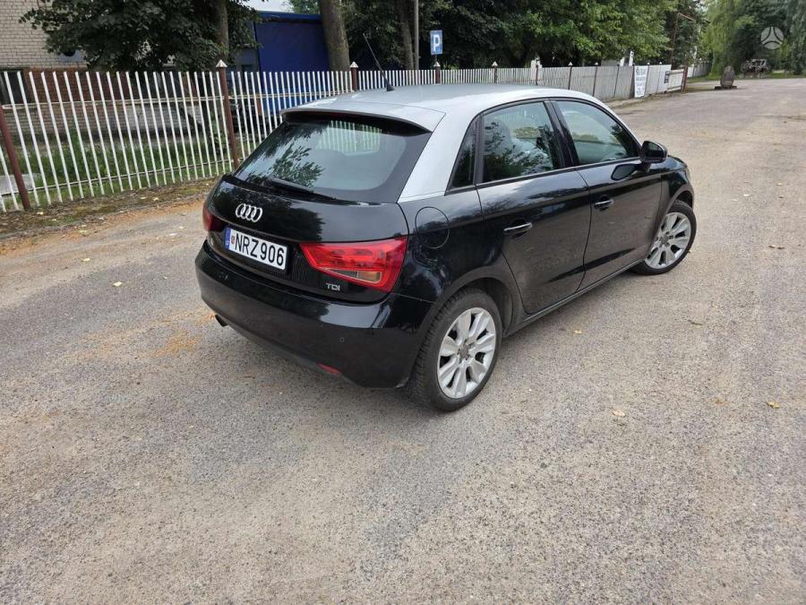 Melns Audi A1 2012 Šakiai, ar dzinēja tilpumu 1.60 L un nobraukumu 259 tūkst. km par 4450 €, foto 4 vietnē AUTOMOTO.COM.LV