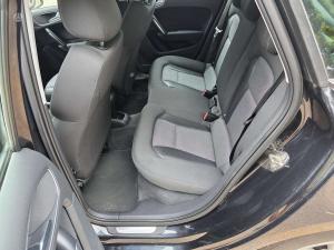Melns Audi A1 2012 Šakiai, ar dzinēja tilpumu 1.60 L un nobraukumu 259 tūkst. km par 4450 €, foto 7 vietnē AUTOMOTO.COM.LV