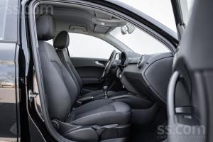Black Audi A1 2013 in Riga, with an engine capacity of 1.60 L and mileage of 225 thousand km for 6950 €, photo 9 on AUTOMOTO.COM.LV