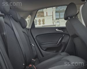 Черный Ауди А1 2013 в Елгава, объемом двигателя 1.60 л и пробегом 182 тыс. км за 7500 €, фото 14 на AUTOMOTO.COM.LV