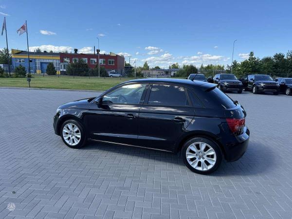 Black Audi A1 2013 in Telschi, with an engine capacity of 1.20 L and mileage of 253 thousand km for 4999 €, photo 3 on AUTOMOTO.COM.LV