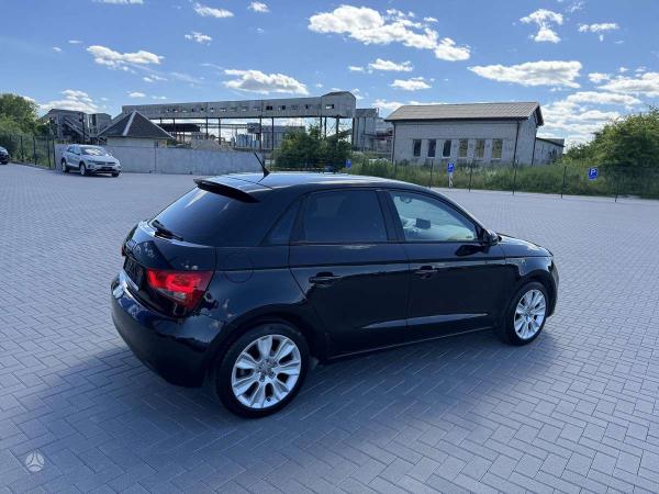 Black Audi A1 2013 in Telschi, with an engine capacity of 1.20 L and mileage of 253 thousand km for 4999 €, photo 7 on AUTOMOTO.COM.LV